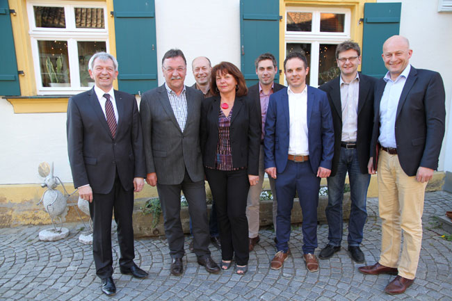 || Geschäftsführer Richard Hubert verabschiedet - Wasserversorgung der ...